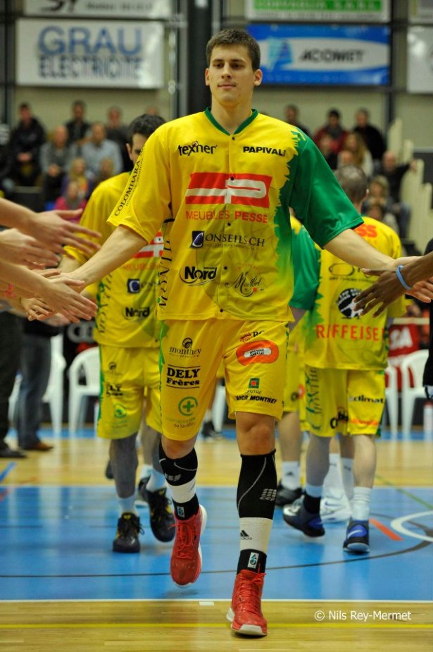 Božo Đurasović potpisao za francuski Kemper 29 – TREBINJE INFO